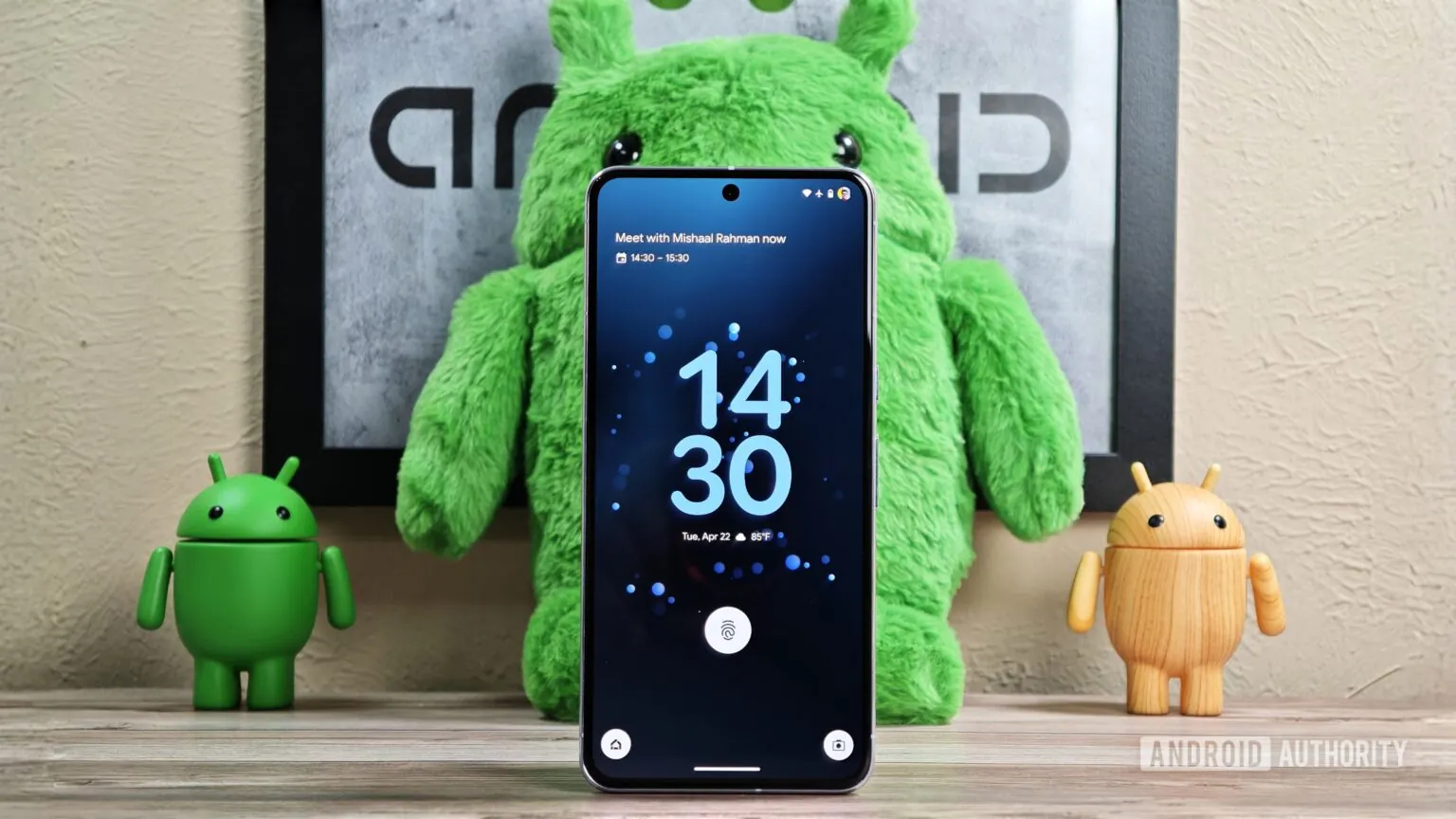 首度曝光：Android 16 正在测试 Pixel 锁屏的新设计 - 智软网